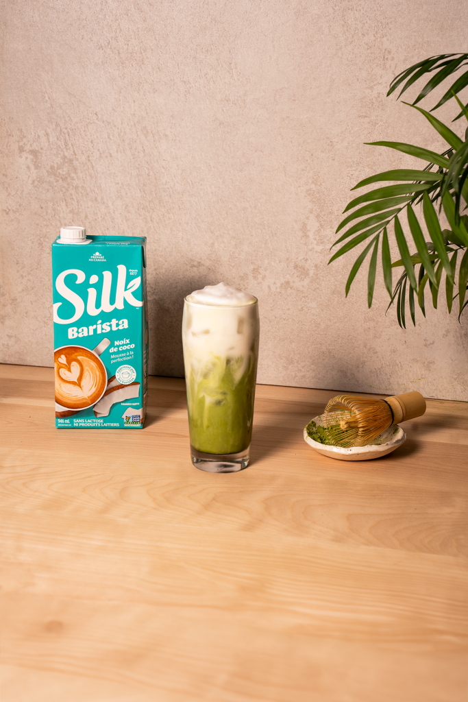 Matcha glacé à la noix de coco - Silk